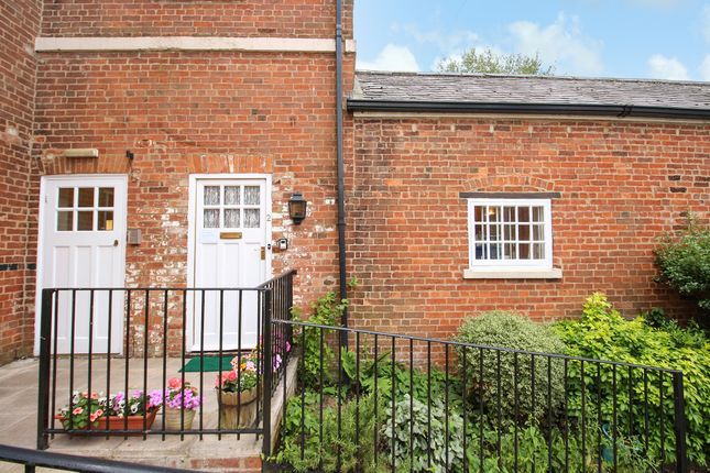 Eden Vale Road Westbury Ba13 2 Bedroom Terraced Bungalow For Sale