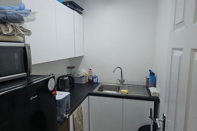 Unit 1 First Floor Courtyard V, Springhead Enterprise Park, Springhead ...