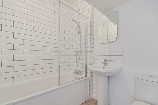 Oberstein Road, Battersea, London SW11, 1 bedroom flat to rent ...