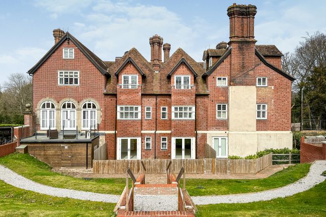 Slaugham Manor, Slaugham Place, Slaugham, Haywards Heath RH17, 3 ...