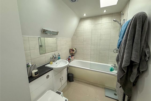 West Place Court, West Bridgford, Nottingham, Nottinghamshire NG2, 2 ...