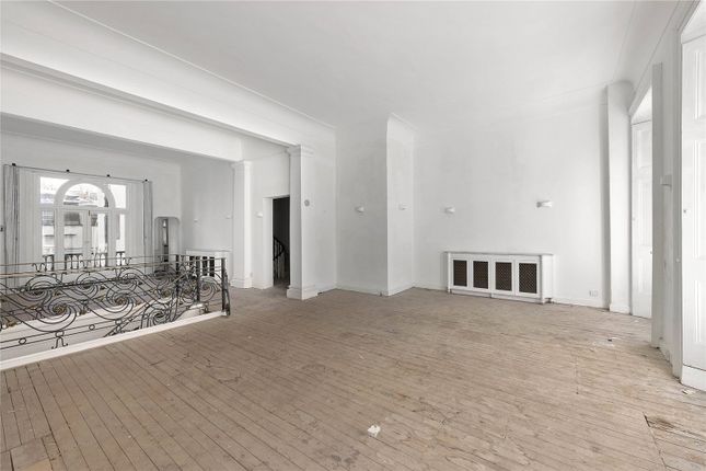 Lowndes Square, London SW1X, 10 bedroom terraced house for sale ...