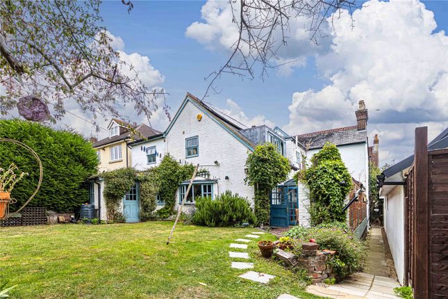 Cowper Road, Boxmoor, Hemel Hempstead, Hertfordshire HP1, 5 bedroom ...