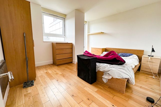 Hacon Square, Richmond Road, Hackney E8, 1 bedroom flat to rent ...