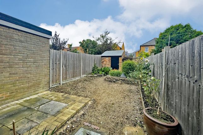 South View Terrace, New Cross Road, Stamford PE9, 2 bedroom terraced ...