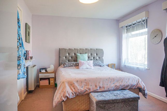 Stratford Court, Maney Hill Road, Sutton Coldfield B72, 2 bedroom ...