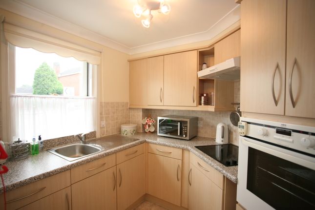 New Park Street, Devizes SN10, 1 bedroom flat for sale - 55574522 ...