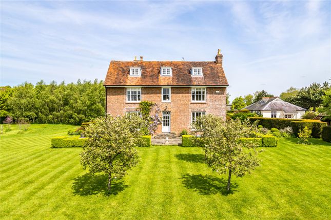 Bells Yew Green Road Bells Yew Green Tn3 6 Bedroom Detached House For
