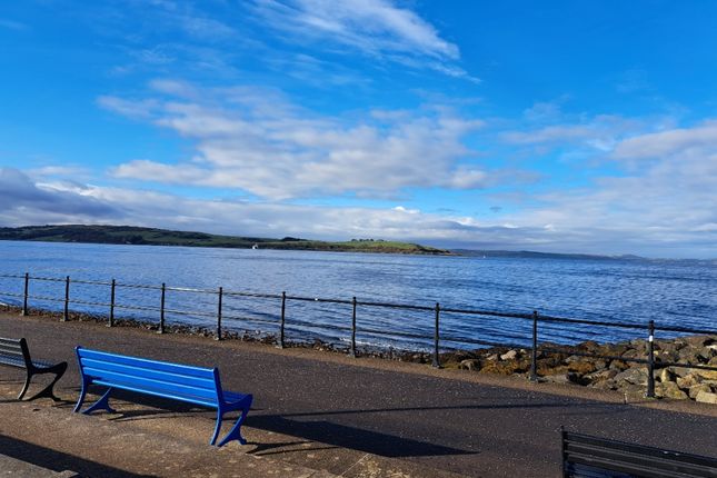 Sandringham, 37 Bath St, Largs, North Ayrshire KA30, 1 bedroom flat to ...