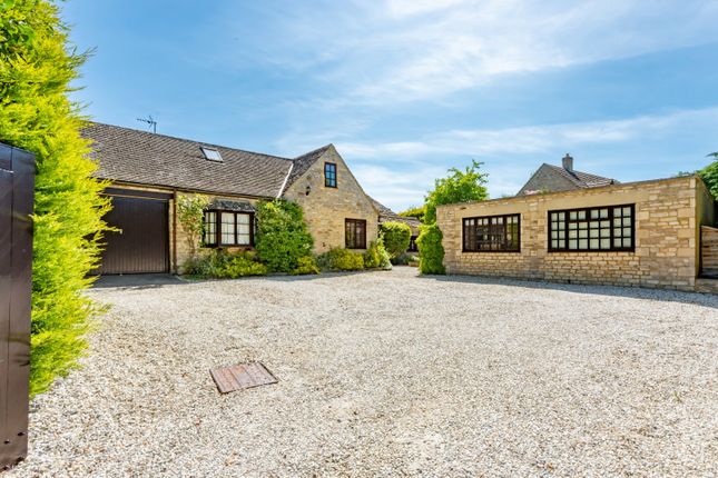 5 bed detached house for sale in Beam Paddock, Bampton, Oxfordshire ...