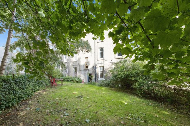 Annfield, Edinburgh EH6, 2 bedroom flat for sale - 68180074 | PrimeLocation