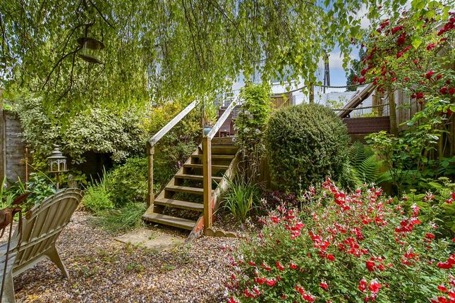 Carden Hill, Hollingbury, Brighton, East Sussex BN1, 2 bedroom flat for ...