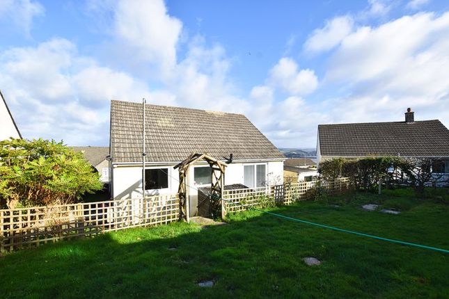 Hillside Road Saltash Pl12 2 Bedroom Detached Bungalow For Sale
