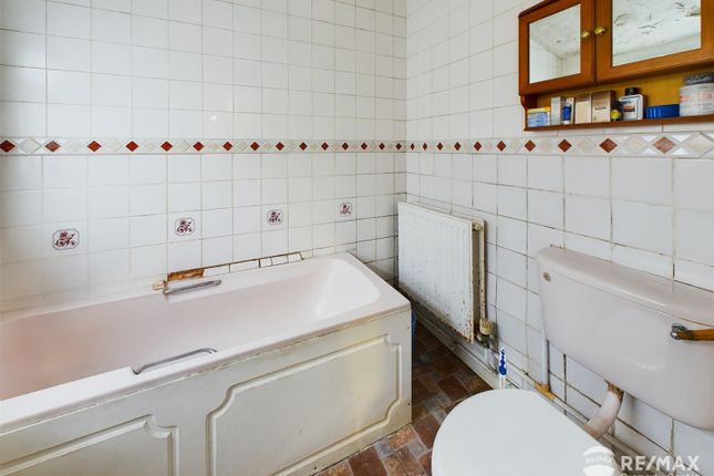 Princess Street, Parkeston, Harwich CO12, 3 bedroom end terrace house ...