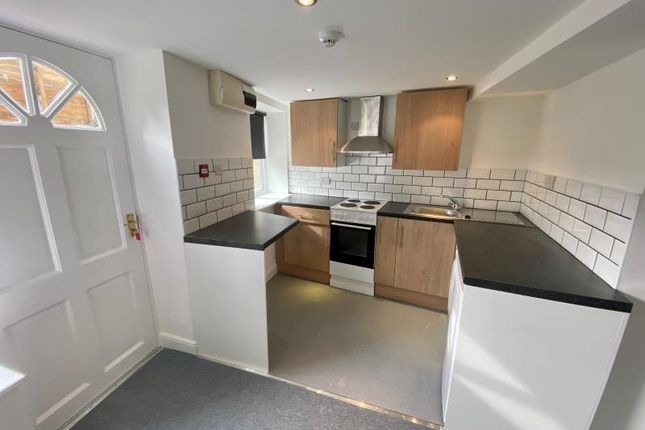 Wharf Street, Shipley, West Yorkshire BD17, 1 bedroom flat to rent ...