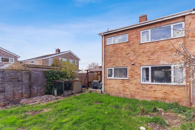 Langlands, Lavendon, Olney MK46, 3 bedroom semi-detached house for sale ...