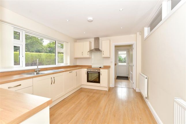 Headcorn Road, Sutton Valence, Maidstone, Kent ME17, 5 bedroom detached ...