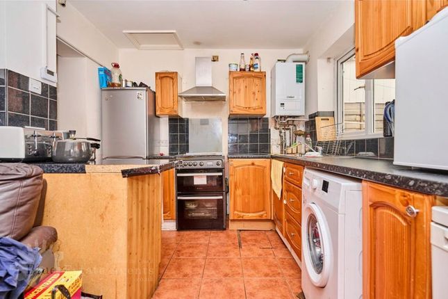 Kingsbridge Road, Southall UB2, 3 bedroom semi-detached house for sale ...