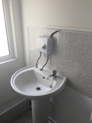 Trinity Street, Barry CF62, studio to rent - 61818716 | PrimeLocation