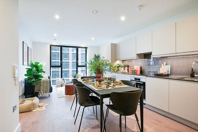 UNCLE Leeds, UNCLE Leeds LS12, 3 bedroom flat to rent - 70152610 ...