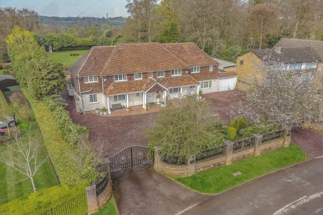 Homes for Sale in Gerrards Cross - Buy Property in Gerrards Cross ...