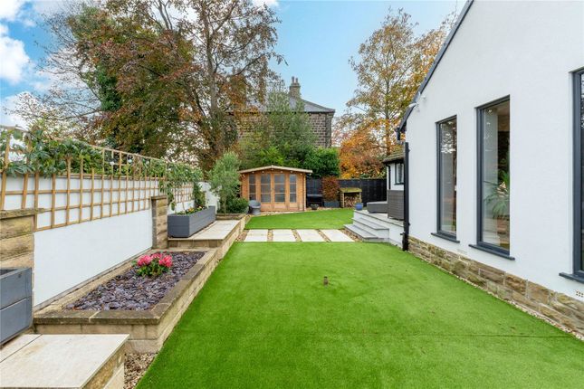 The Laurels, North Road, Horsforth, Leeds LS18, 3 bedroom detached ...