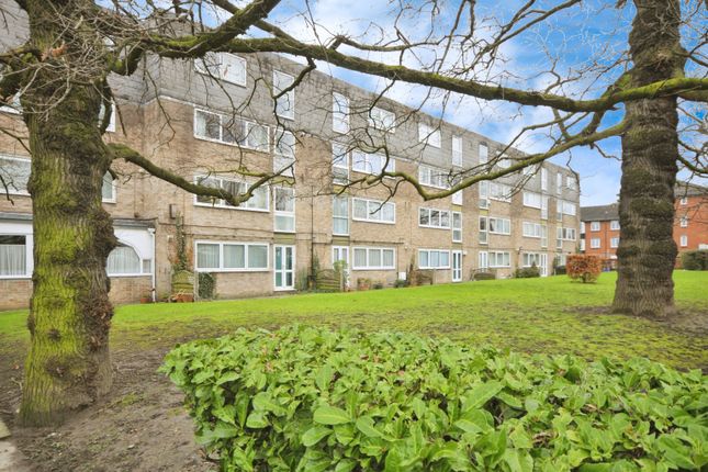 Kintyre Close, London, London SW16, 3 bedroom flat for sale - 69345955 ...