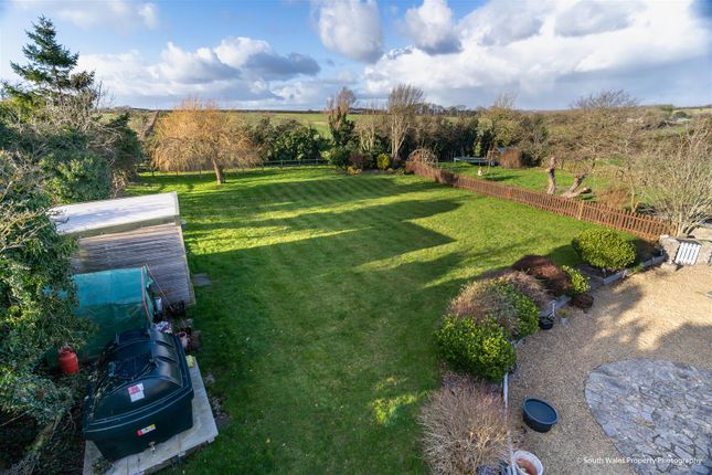 Cwm Ciddy Lane, Barry, Vale Of Glamorgan CF62, 5 bedroom barn ...