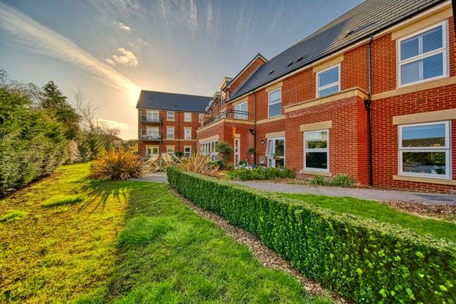 Homes for Sale in Spa Road, Melksham SN12 - Buy Property in Spa Road ...