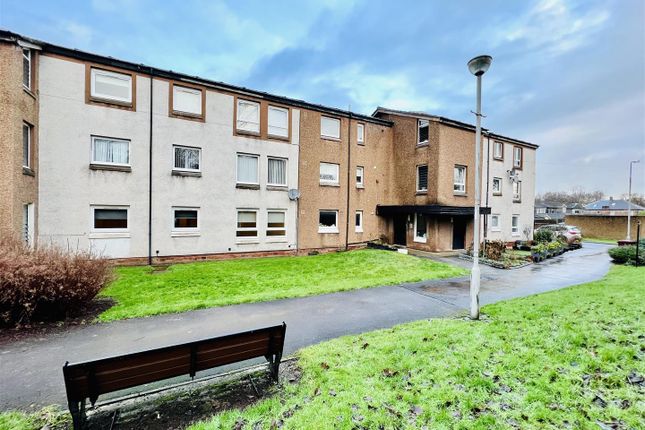 May Gardens, Hamilton ML3, 2 bedroom flat for sale - 63668284 ...