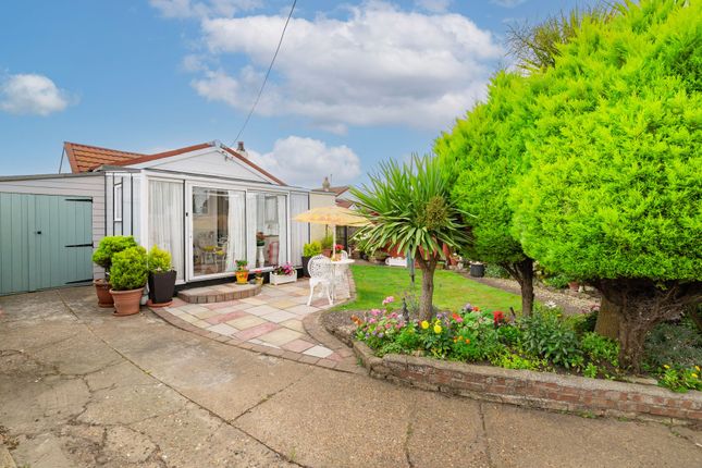 Scratby Crescent, Scratby, Great Yarmouth NR29, 3 bedroom detached ...