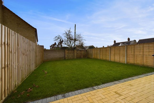 Whitmore Street, Whittlesey PE7, 2 bedroom semi-detached bungalow for ...
