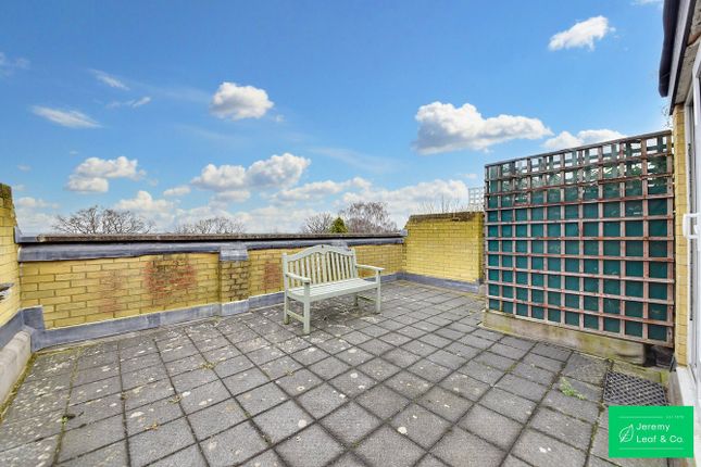 Fortis Green, London N2, 3 bedroom flat for sale - 69364448 | PrimeLocation