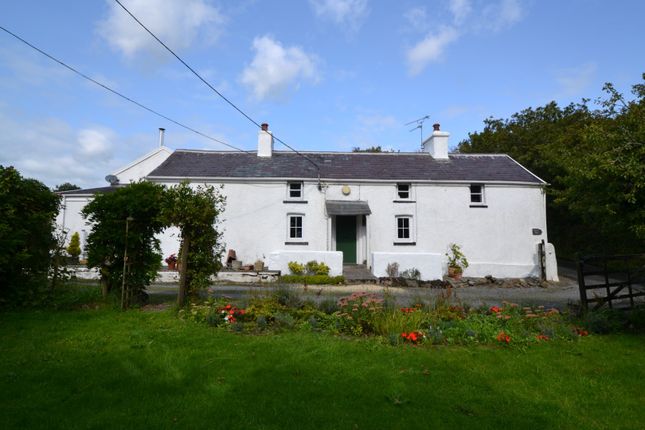 4 bed detached house for sale in Llannon, Llanelli SA14 - Zoopla