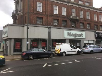 Temple Fortune Parade, Finchley Road, London NW11, retail premises to ...