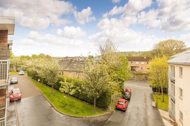 Slateford Road, Slateford, Edinburgh EH14, 4 bedroom flat to rent ...