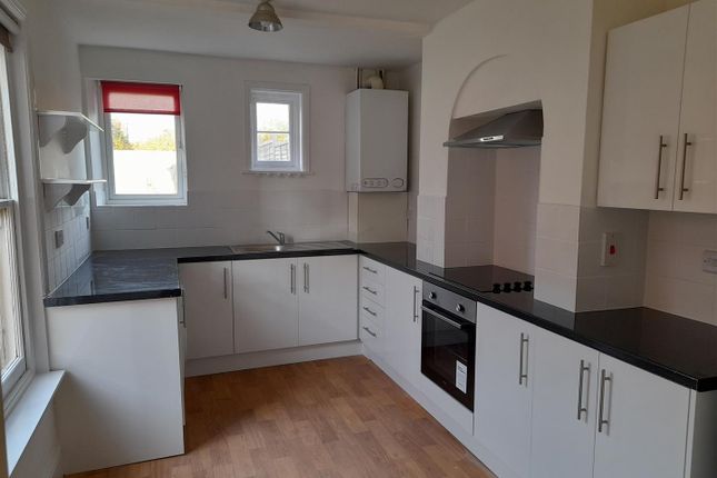 Hamble Lane Hamble Southampton So31 2 Bedroom Semi Detached House To