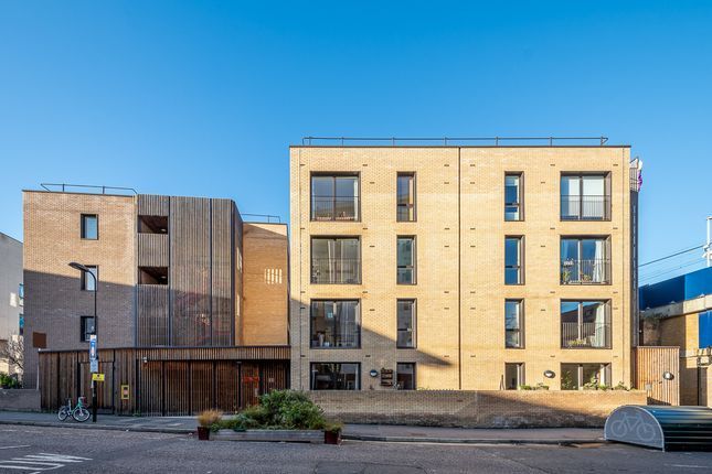 Marcon Place, London E8, 3 bedroom flat for sale - 67697070 | PrimeLocation