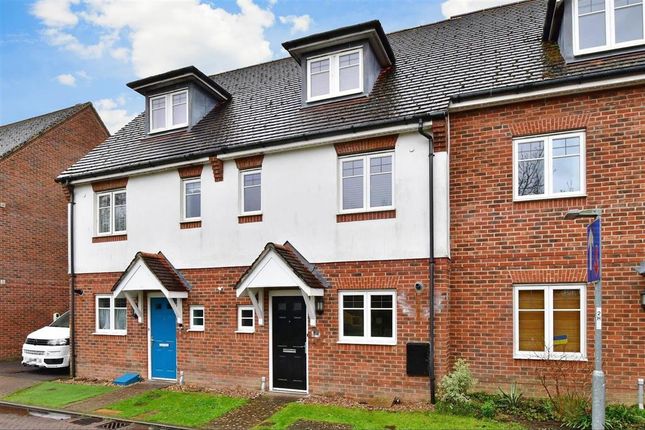Holmdale Eastergate West Sussex Po20 4 Bedroom Town House For Sale