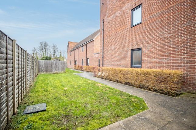 Nova House, Cole Court, Southend-On-Sea SS2, 1 bedroom flat for sale ...