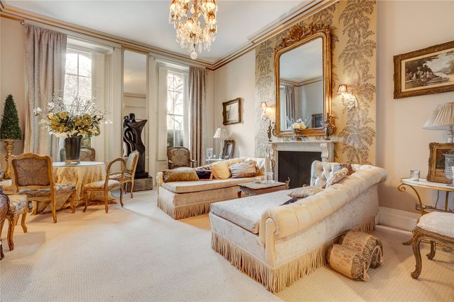 Homes for Sale in Eaton Square, London SW1W - Buy Property in Eaton ...