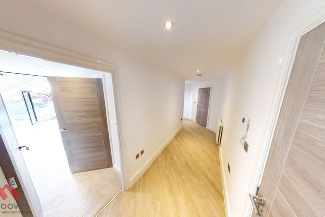 Carnatic Road, Mossley Hill L18, 2 bedroom flat for sale - 63787331 ...