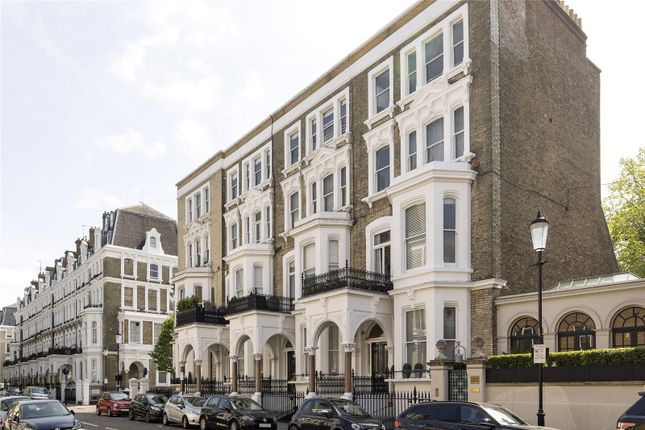 Redcliffe Square, Chelsea, London SW10, 2 bedroom flat for sale ...