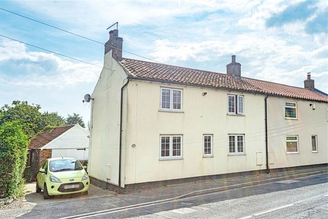 Main Street, Beeford, Driffield, East Riding Of Yorkshire YO25, 2 ...