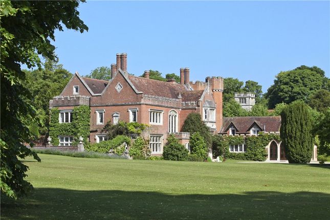 Houses for Sale in Hampshire - Hampshire Houses to Buy - Primelocation