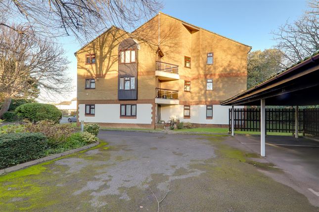 The Courtyard, St. Botolphs Road, Worthing BN11, 2 bedroom flat for ...