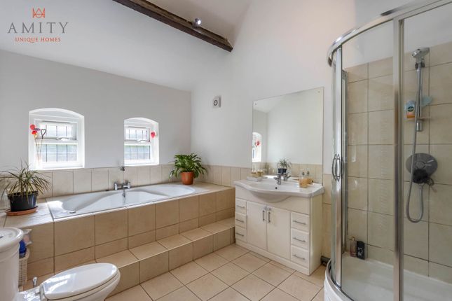 Perry Barr Locks, Walsall Road, Great Barr, Birmingham B42, 4 bedroom ...