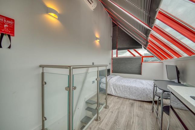 Southern Court, Reading RG1, studio to rent - 66402840 | PrimeLocation