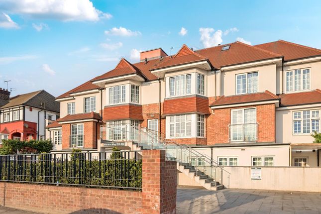Hendon Way, London NW4, 2 bedroom flat for sale - 70320842 | PrimeLocation