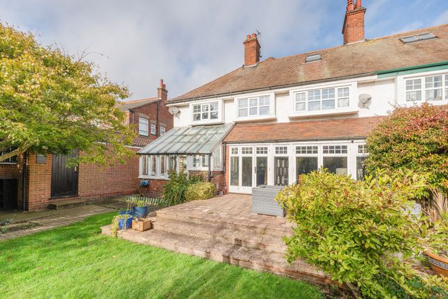 Station Road, Gunton, Lowestoft NR32, 6 bedroom semi-detached house for ...